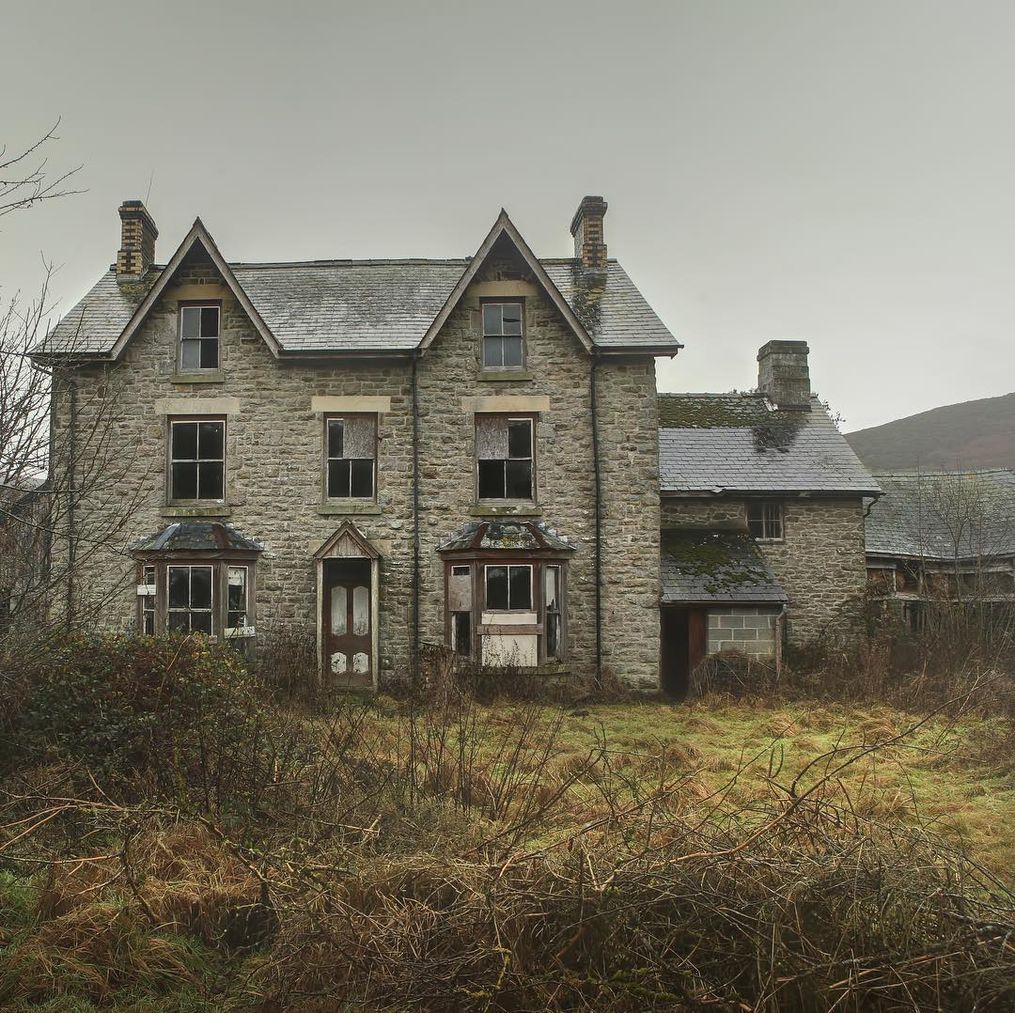 Empty Houses - Are abandoned homes for sale a good decision? - MyReProperty